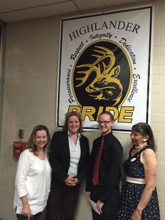 Zachary McIntyre wins Democratic Club scholarship