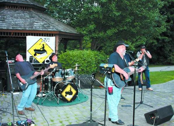 Farmer Phil band brings out the country fans