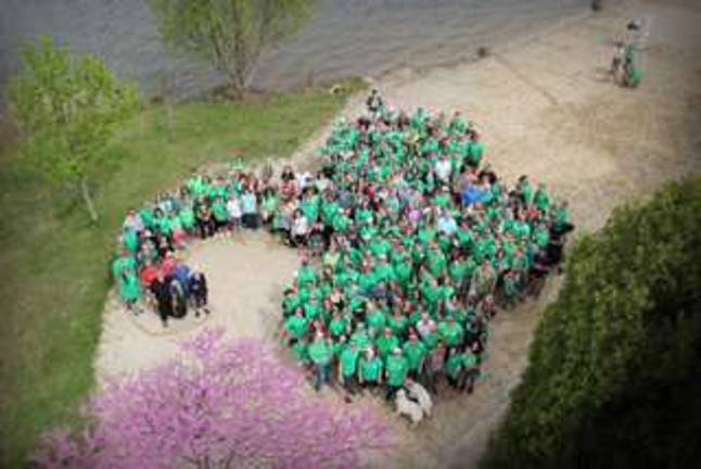 A beautiful day for the Irish Whisper Walk